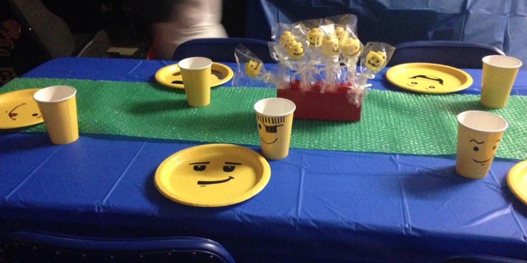 Lego Birthday Table – For Parents,Teachers, Scout Leaders & Really Just ...