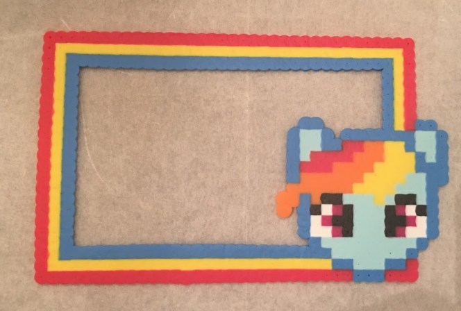 Perler/Hama Bead Picture Frame Designs – For Parents,Teachers, Scout ...